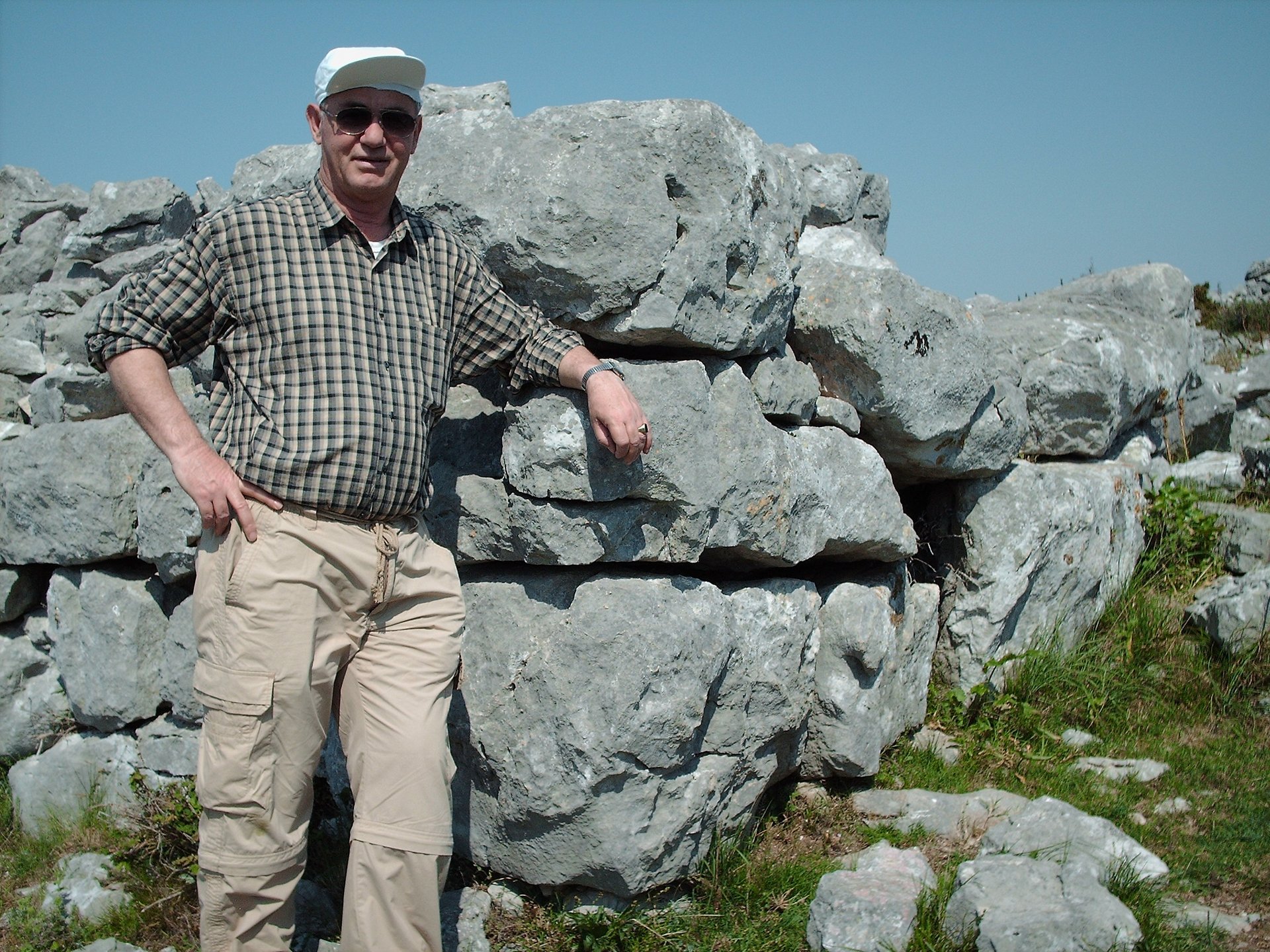 Prof. Dr. Bashkim Lahi Studienreiseleitung Abenteuer Archäologie